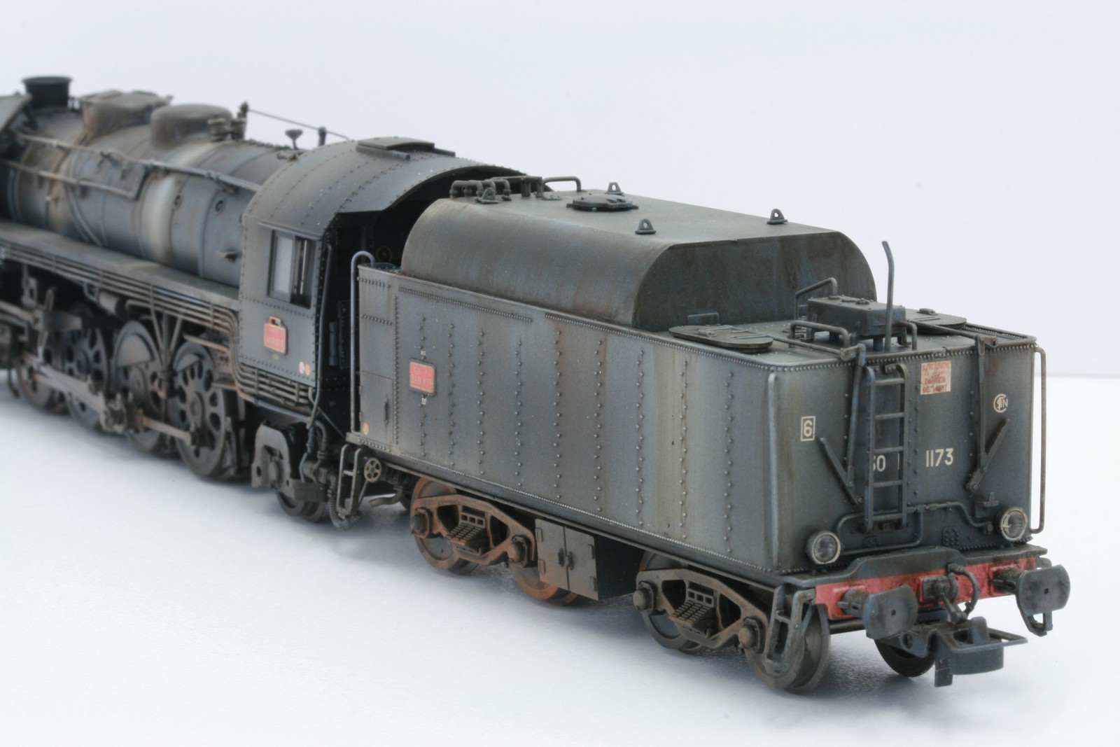 141R, Du dépôt à la mise en tête de l'express | SMCF 2021